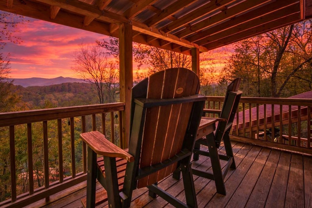 43 Dustin Drive S Ellijay, GA 30540 | MLS 428601