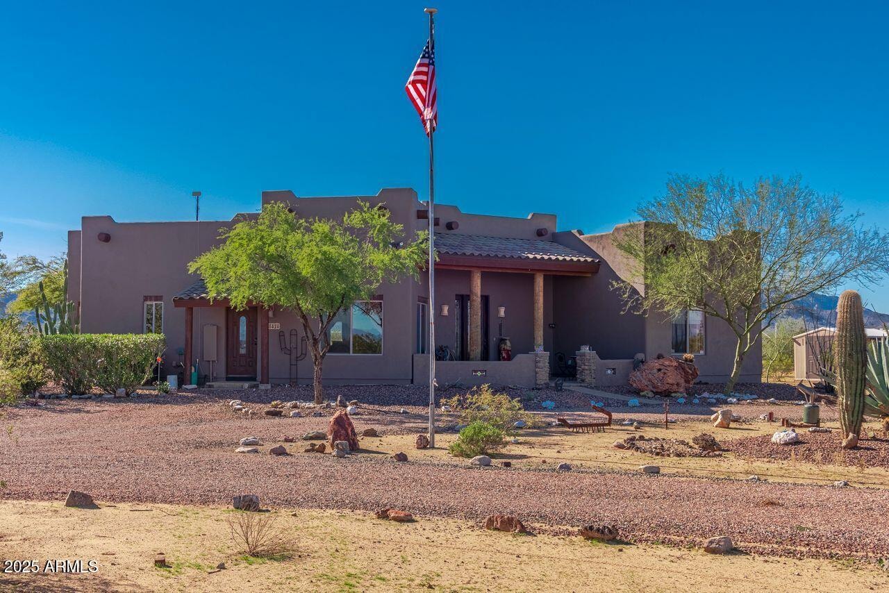 48424 N 520th Ave Aguila, AZ 85320 | MLS 6955294