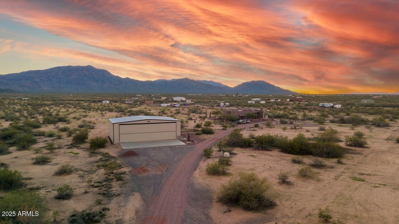 48424 N 520th Ave Aguila, AZ 85320 | MLS 6955294