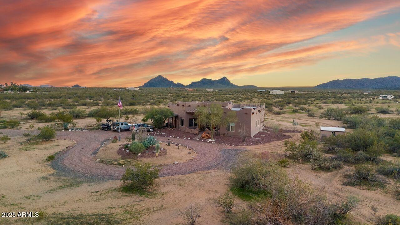 48424 N 520th Ave Aguila, AZ 85320 | MLS 6955294