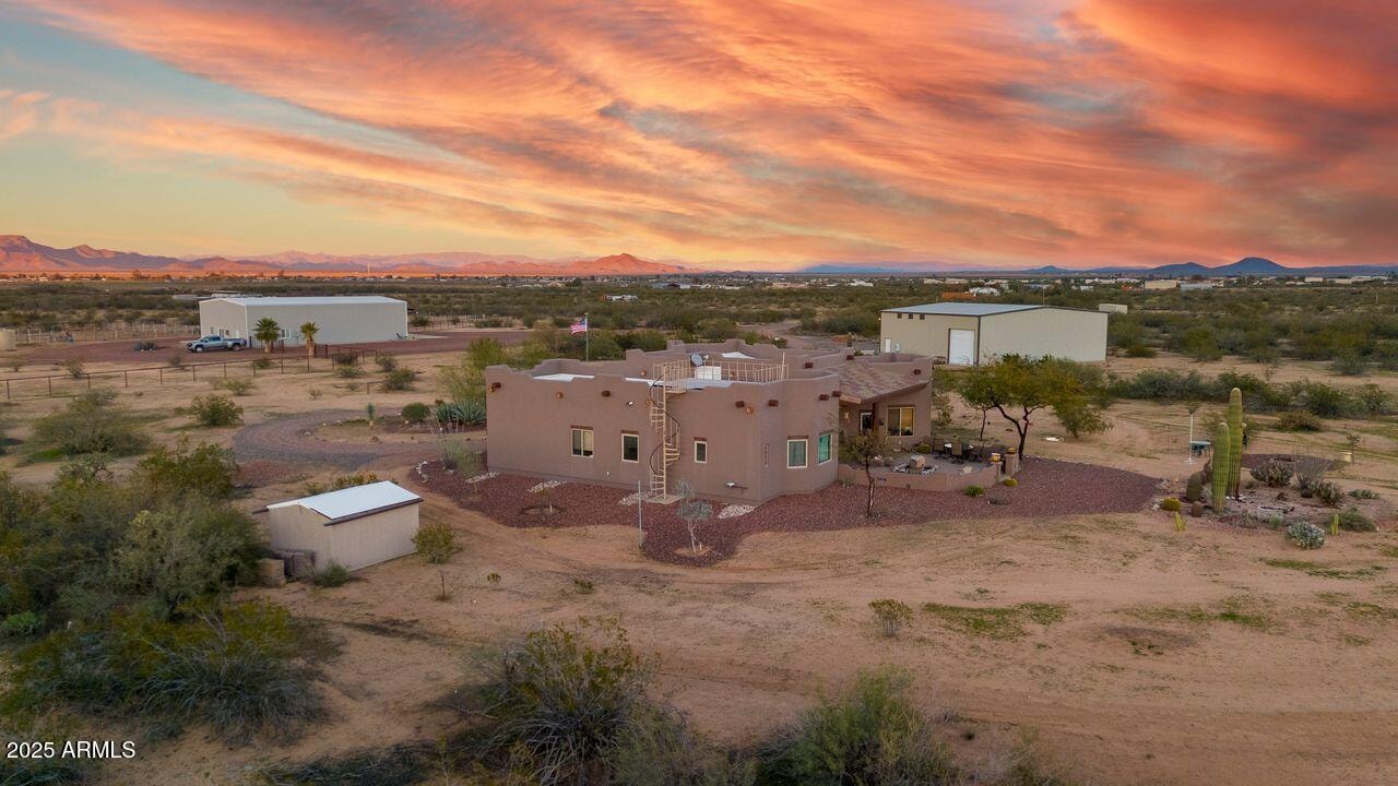 48424 N 520th Ave Aguila, AZ 85320 | MLS 6955294
