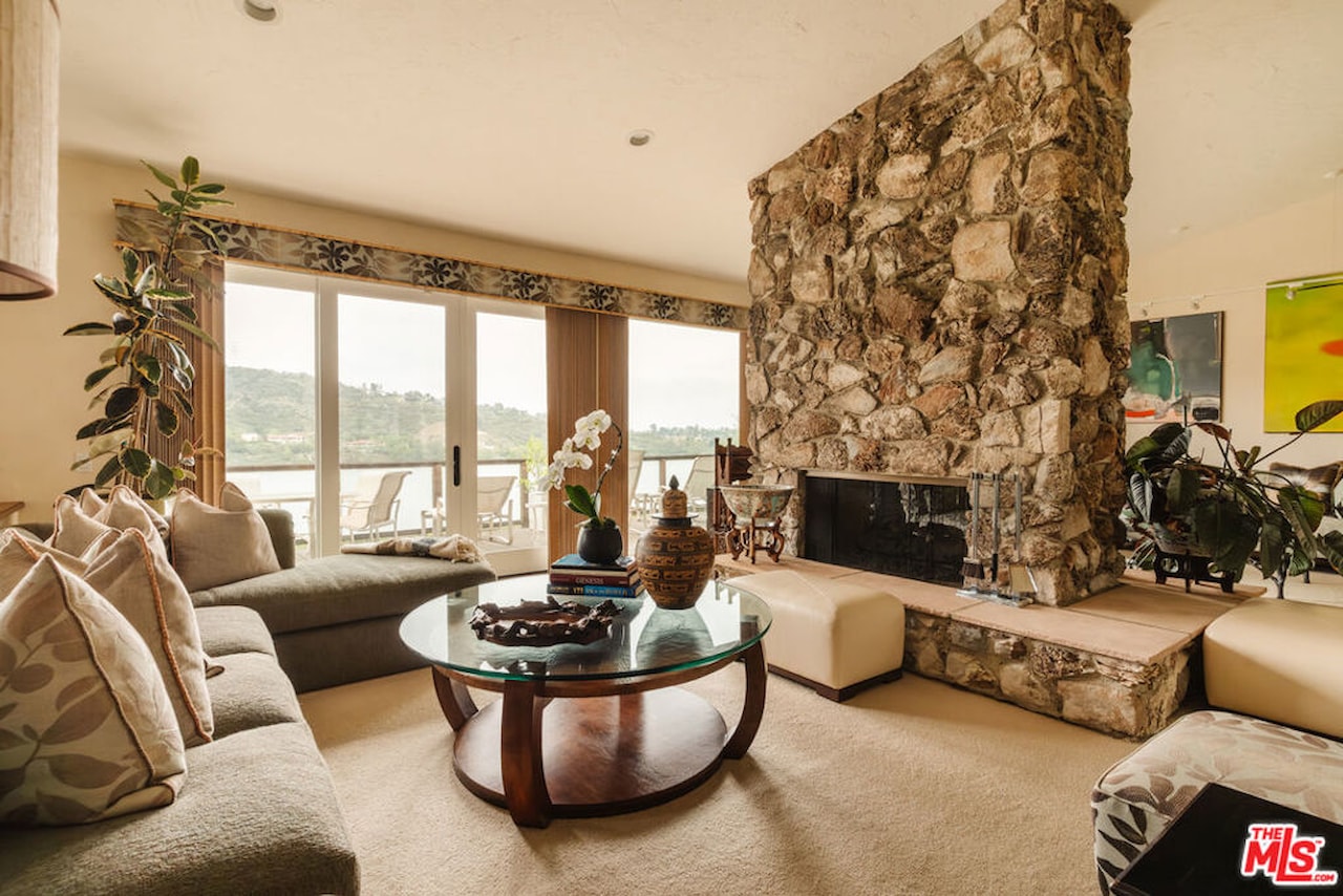 2208 Westridge Rd, Los Angeles, CA 90049 | RubyHome