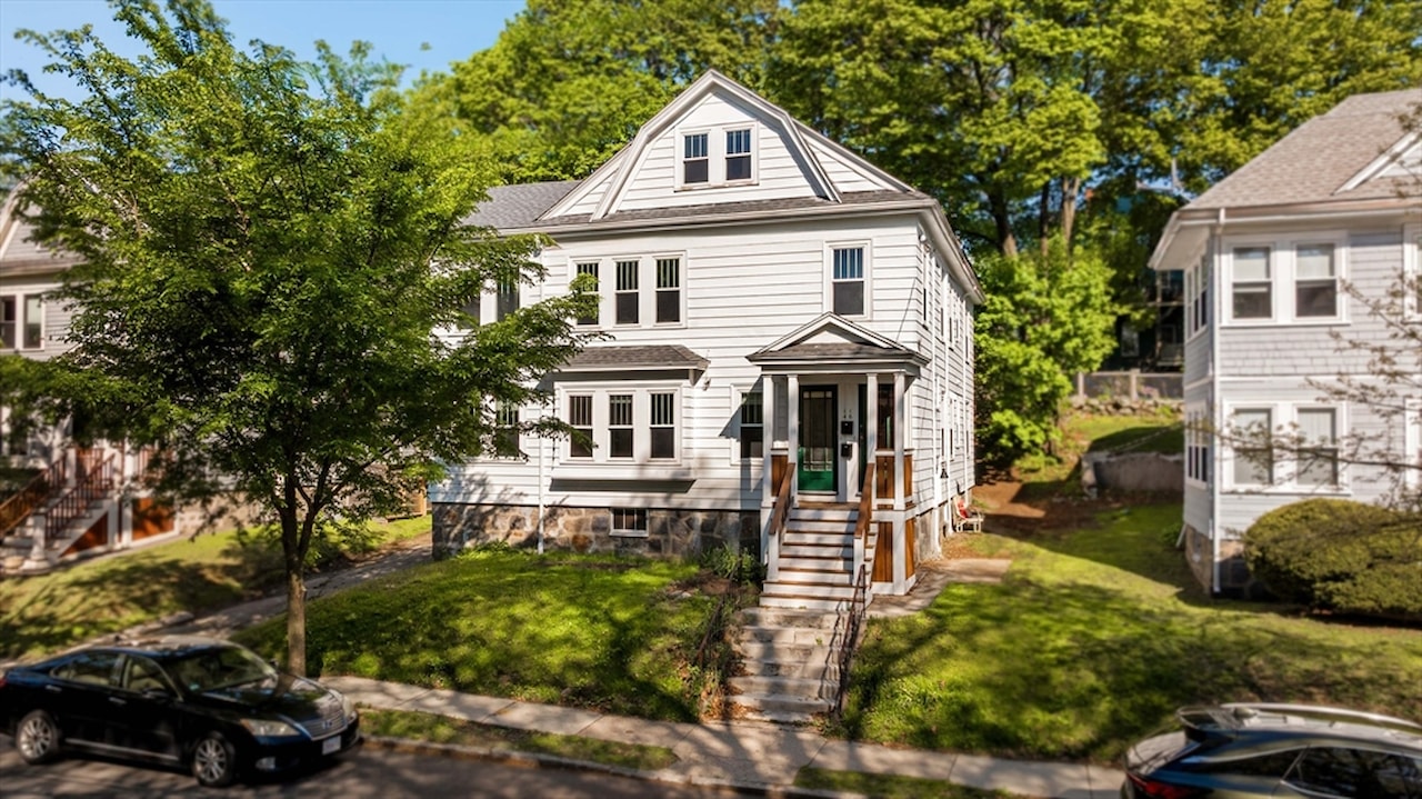 16 Arborough Road #2 Boston MA 02131 73517085