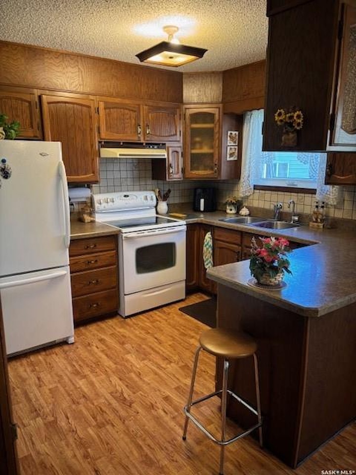 Home For Sale, 149 Garvin Crescent, Canora, MLS SK037353