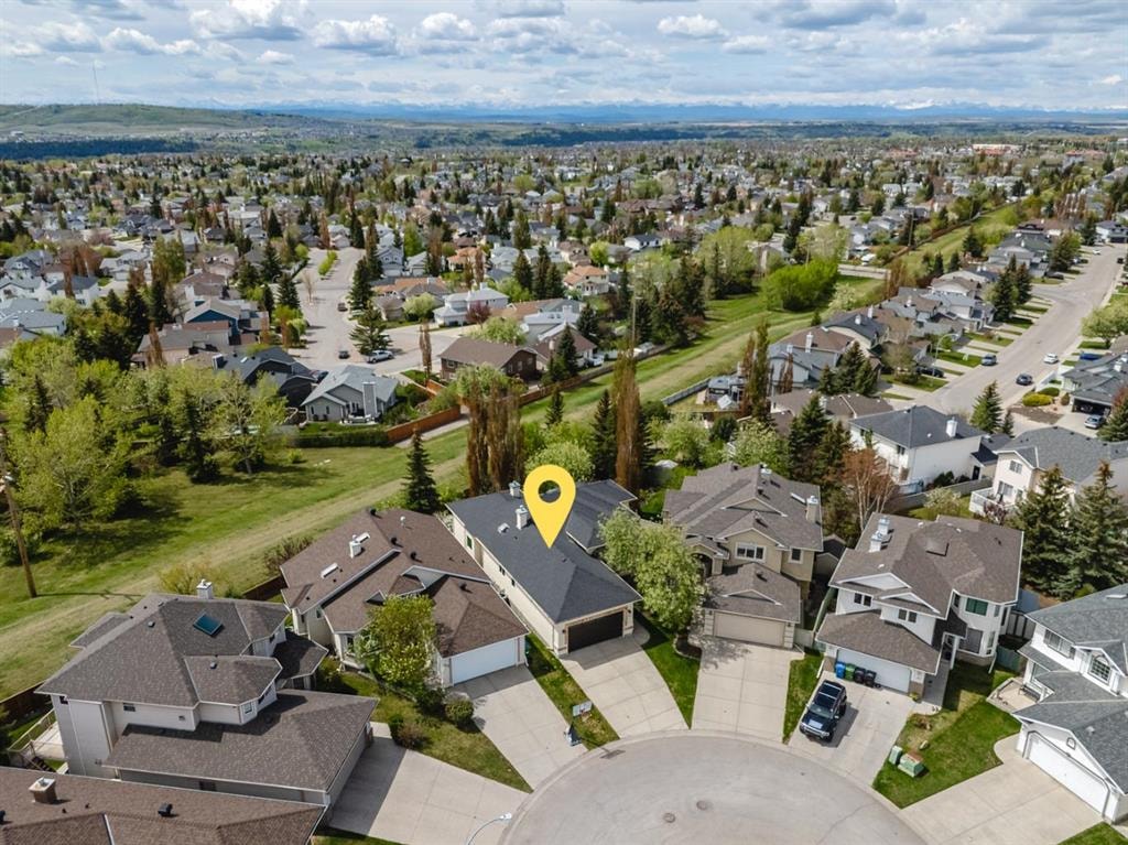 121 Scenic View Bay NW, Calgary, AB for sale - MLS A2315833, List price ...
