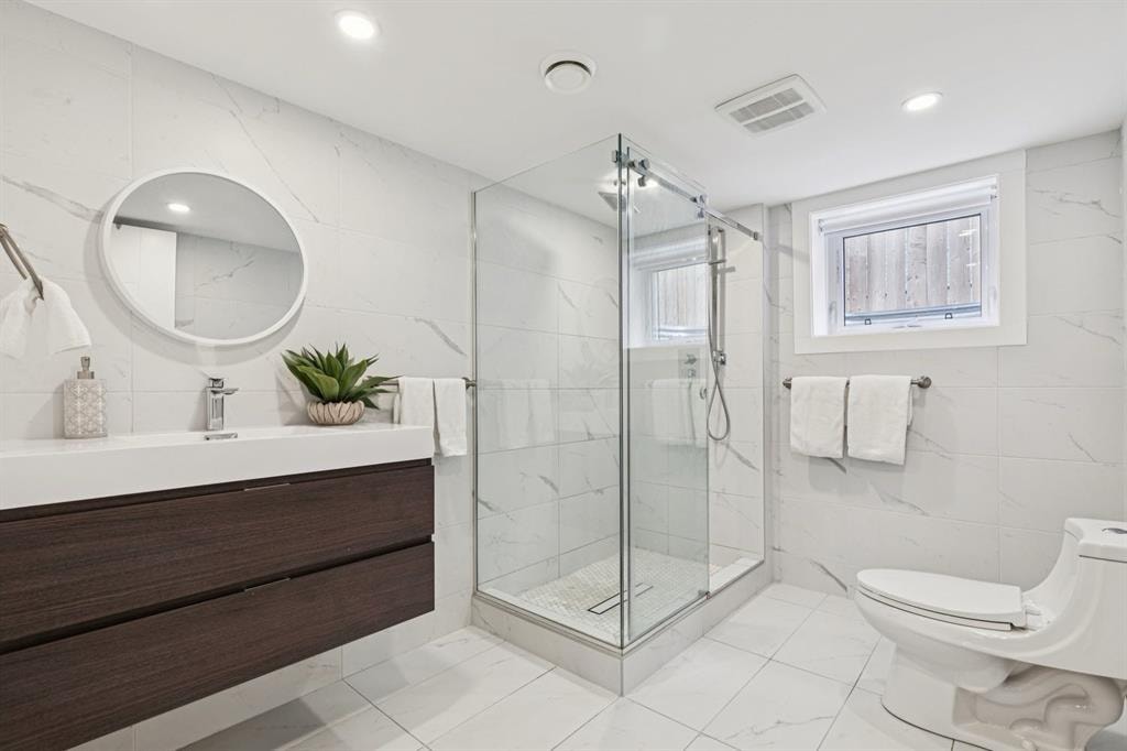 4747 26 Ave SW, Calgary, AB for sale - MLS A2315789, List price: $1,225,000
