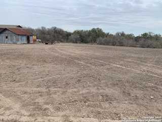 For sale 480 Cr 6721 Natalia, TX farm for sale