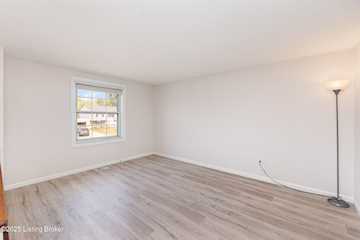 417 Saguaro Dr Louisville, KY 40229 | MLS 1694524