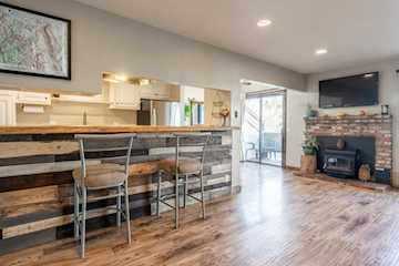 48 Aspen Whiskey Creek #6, Crowley Lake, CA, 93546, condo for sale ...