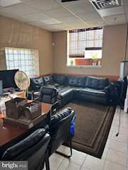 225 Chambers St Trenton, NJ 08609 | MLS NJME2070816