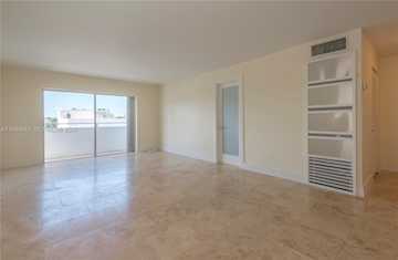 1200 14th St #5E Miami Beach, FL 33139 | MLS A11945044