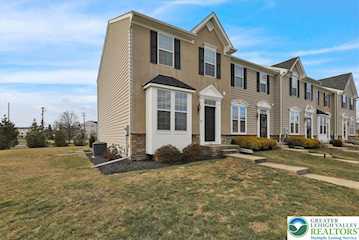 106 Raven Ct Gilbertsville, PA 19525 | MLS 770651