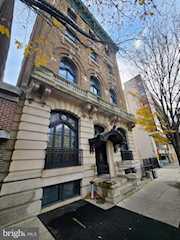 120 N Warren Trenton, NJ 08608 | MLS NJME2071614