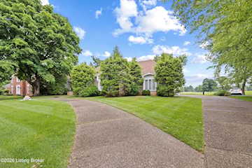 603 Colonel Anderson Pkwy Louisville, KY 40222 | MLS #1718608