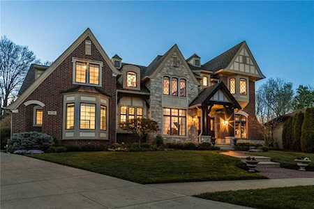 Stonegate Homes for Sale in Zionsville Indiana | Stonegate Subdivision