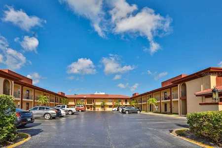 Imperial Point Condos for Sale Largo FL | Imperial Point Condominiums