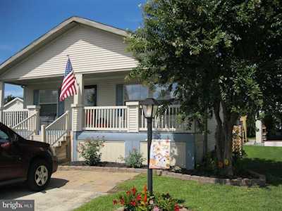 Mariners Cove MHC Waterfront Mobile Home Park - Millsboro Delaware