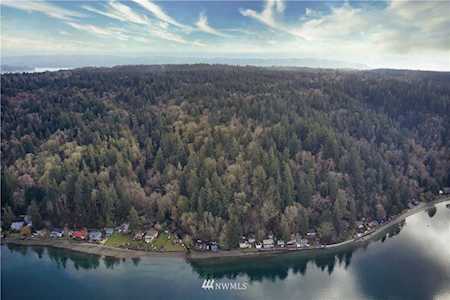 Vashon Island Waterfront Homes (Local Waterfront Specialists)