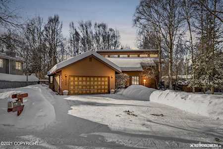Alaska Luxury Homes For Sale - Alaska Luxury Real Estate