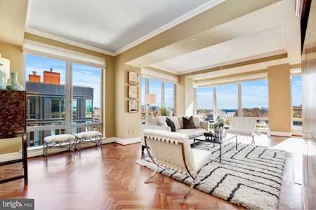 Washington DC Luxury Condos - DC Luxury Real Estate - DC Penthouse Condos