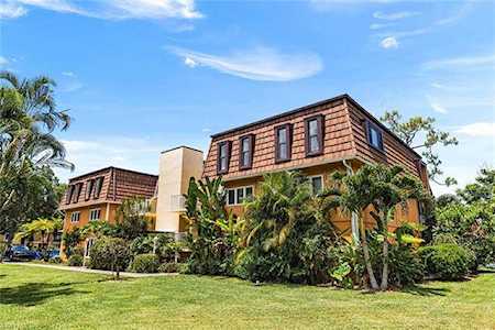 Naples Bath and Tennis Club – Naples Real Estate - Gated Tennis Community
