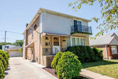 Chicago Multi-Family Homes - 2-4 Flats For Sale