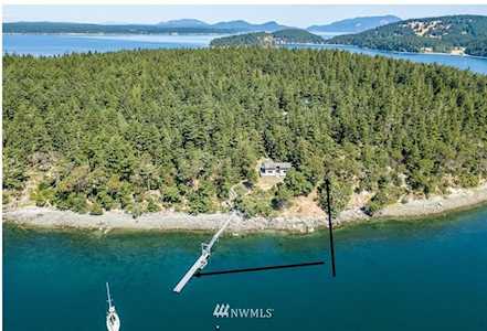 Center Island Waterfront Homes (Local Waterfront Specialists)