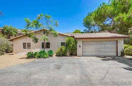 5 Reasons Lakeside San Diego is a Great Place to Live in 2022 | 2023