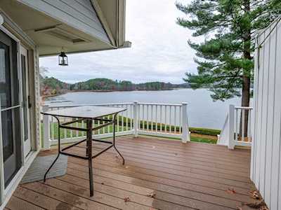 Beacon Park Condominiums for Sale - Webster Lake Real Estate