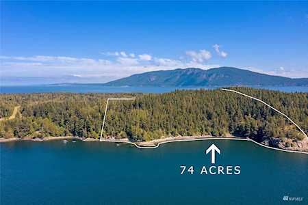 Sinclair Island Waterfront Homes (Local Waterfront Specialists)