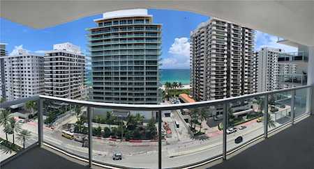 Royal Embassy Condos for Sale | 5750 Collins Ave