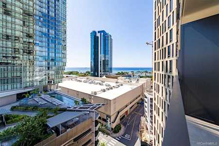 The Launiu | Luxury Condo Development