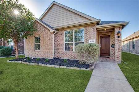 Cross Oak Ranch Homes for Sale | Cross Oak Ranch Aubrey TX