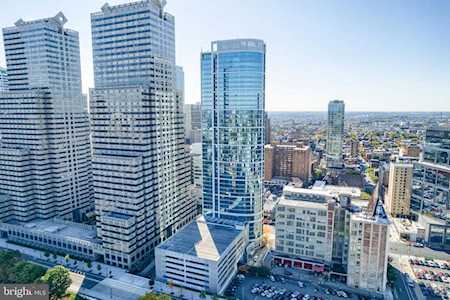 Murano Condominiums for Sale | 2101 Market St Philadelphia PA