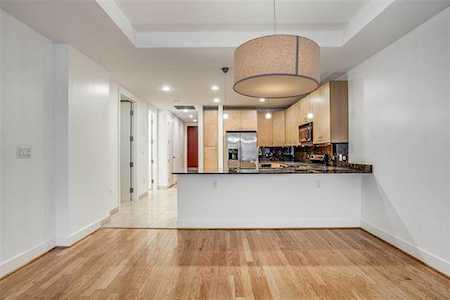 Dallas High Rise Condos for Sale | High Rise Condos Dallas