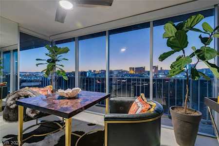 Regency Towers Condos For Sale Las Vegas - Regency Towers High Rise ...