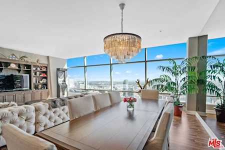 Downtown Los Angeles Luxury Condos