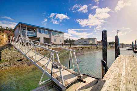 Waterfront Homes for Sale in Lagoon Point, Whidbey Island