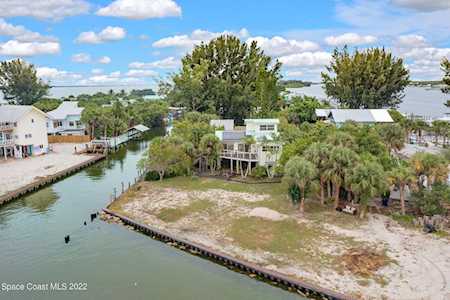 VIP Island Real Estate - Homes for Sale in VIP Island