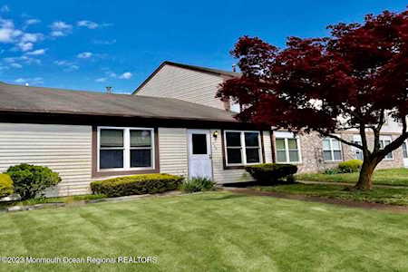 Brick Condos & Townhomes For Sale