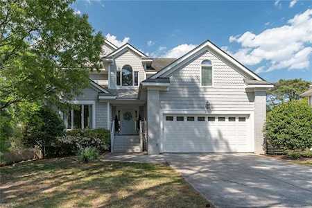 Bay Colony, The Best Neighborhoods in Virginia Beach