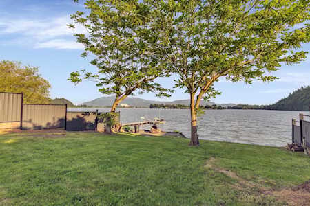 Mission Waterfront Homes For Sale - Mission Waterfront Real Estate