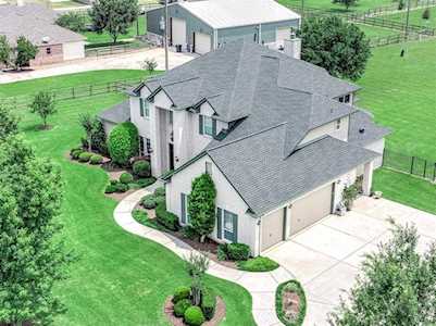 6 Best Luxury Neighborhoods in Katy TX: Luxury Living in Katy