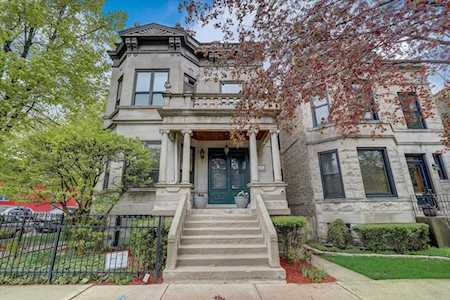 Chicago Multi-Family Homes - 2-4 Flats For Sale