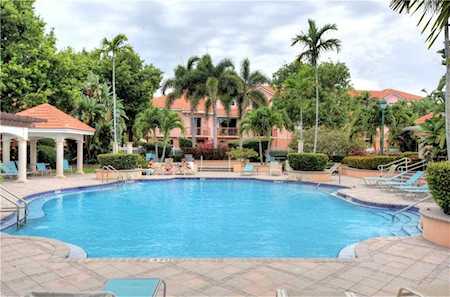 Delray Racquet Club Condos for Sale | Delray Beach FL Real Estate