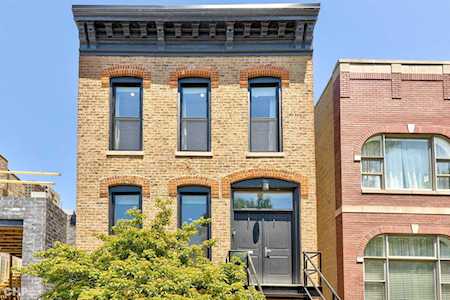 Chicago Brownstones For Sale - Search Historic Brownstones in Chicago, IL