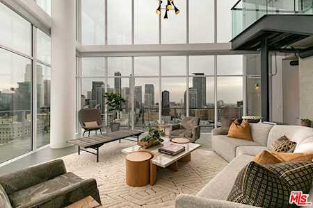Downtown Los Angeles Luxury Condos