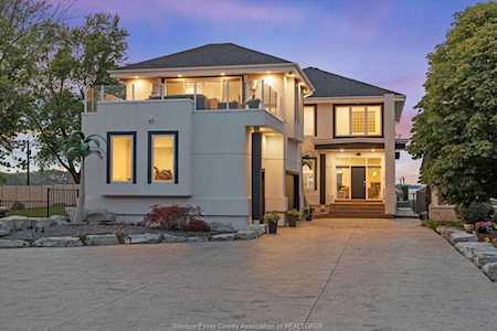Riverside Drive Homes For Sale Windsor - Riverside Drive Real Estate