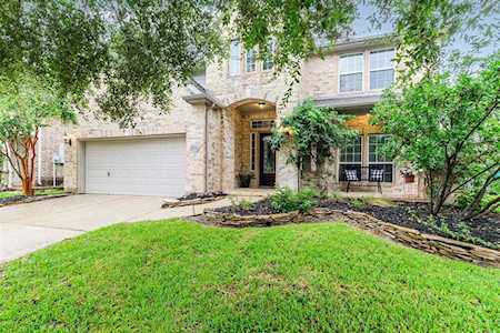 Gated Neighborhoods In and Around The Woodlands, Texas