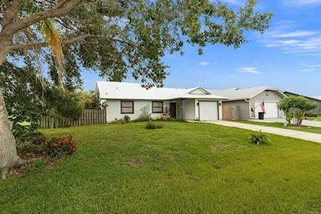 Stuart FL Waterfront Homes For Sale - Stuart, Florida